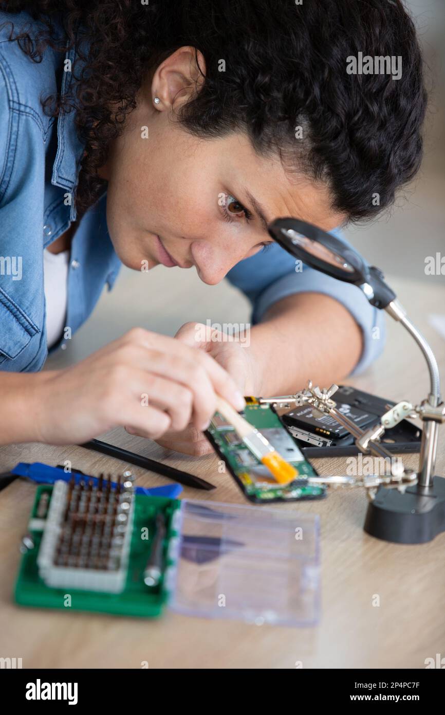 Tool electronics industrial data hi-res stock photography and images ...