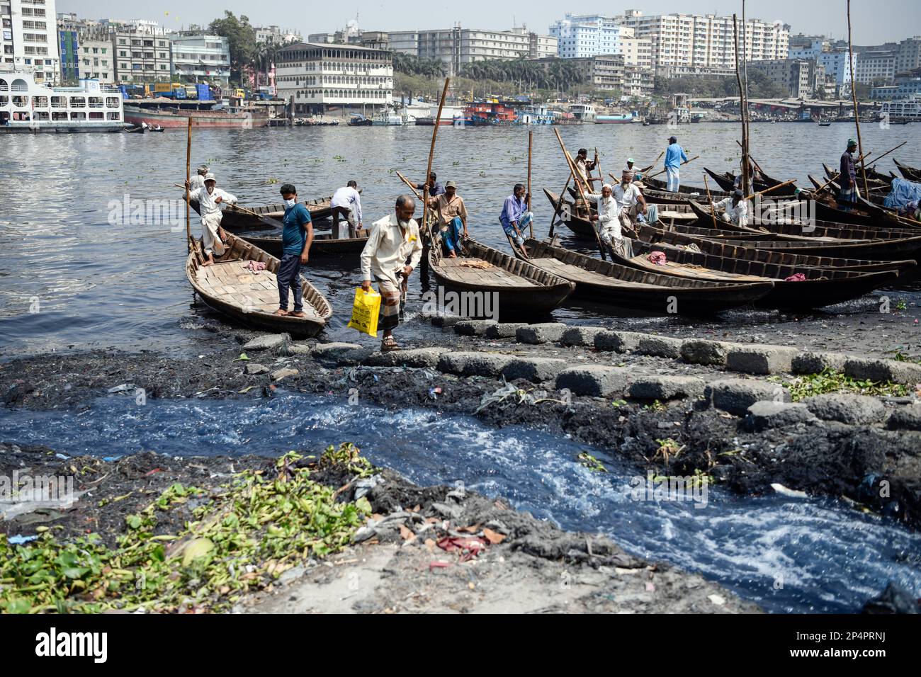 Dhaka, Bangladesh. 06th Mar, 2023. Wastewater containing fabric dye is ...