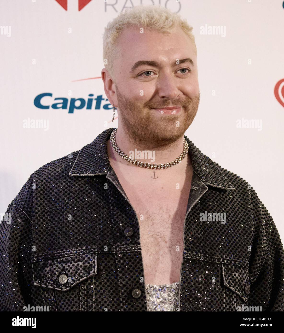 Samsmith hi-res stock photography and images - Alamy