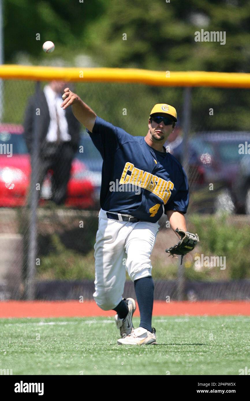 May 14, 2009: Third Baseman Kevin Mahoney of Canisius College during a ...