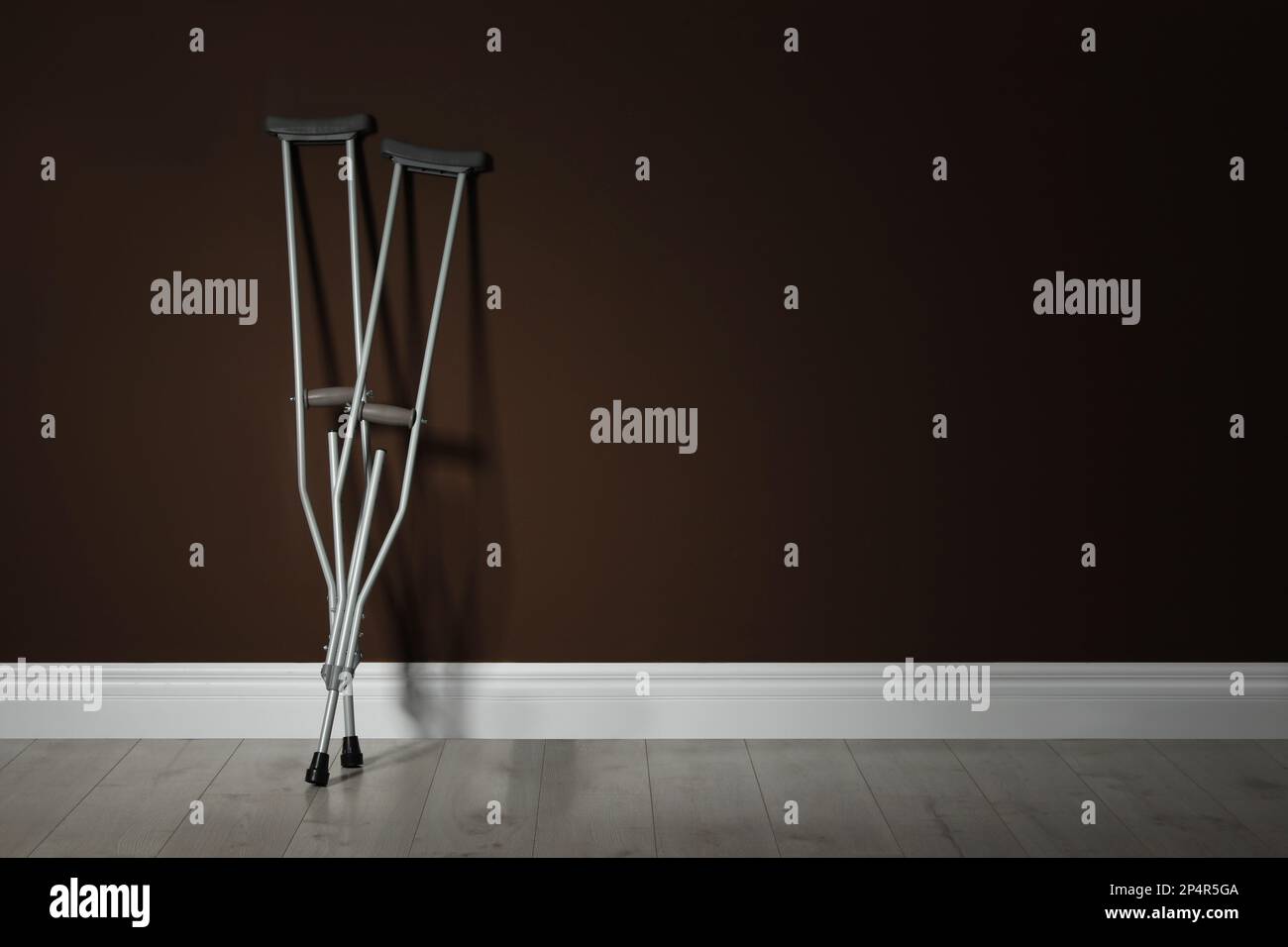 Crutches at the wall hi-res stock photography and images - Alamy