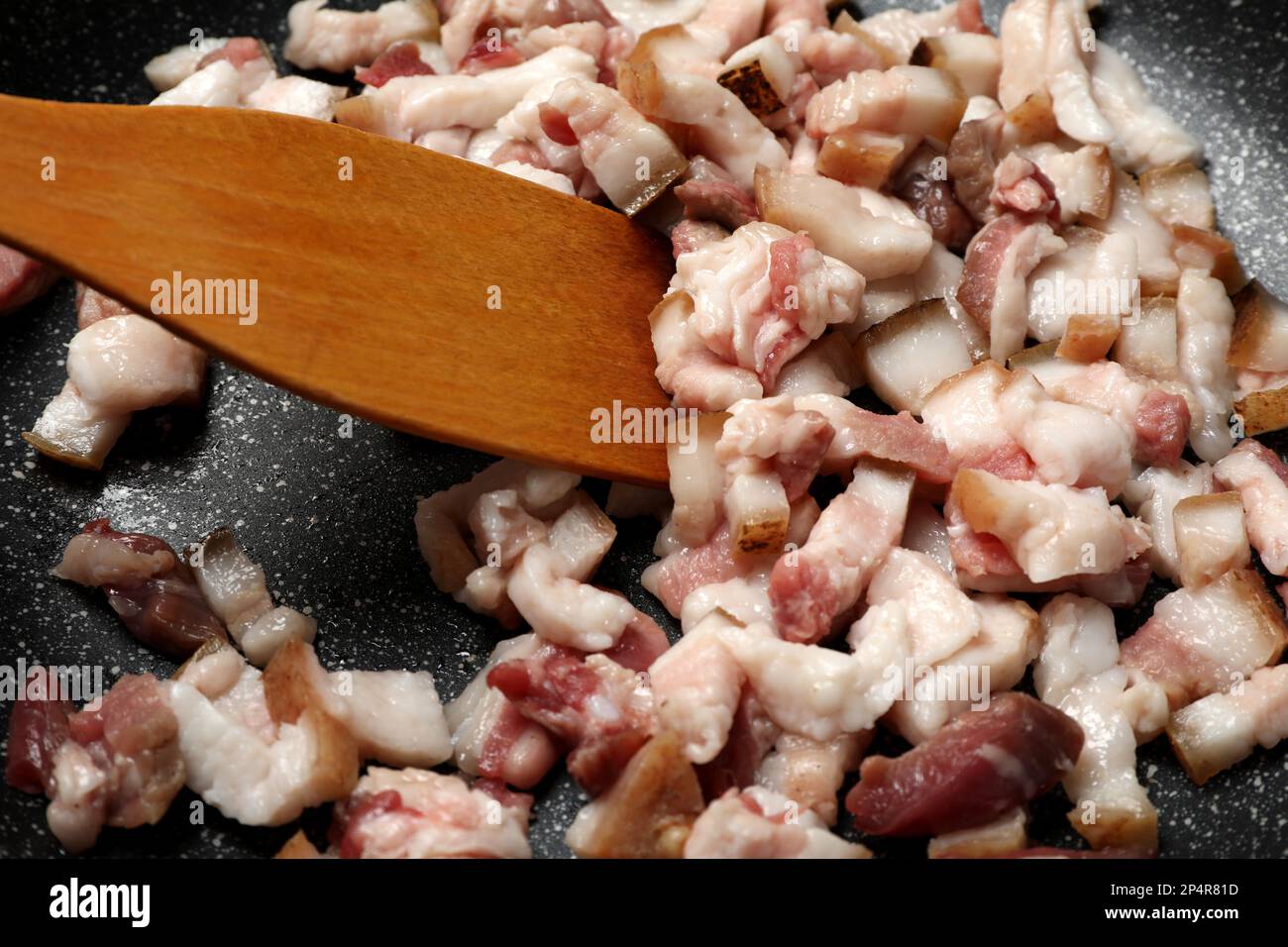 Frying cracklings in cookware, closeup. Pork lard Stock Photo - Alamy