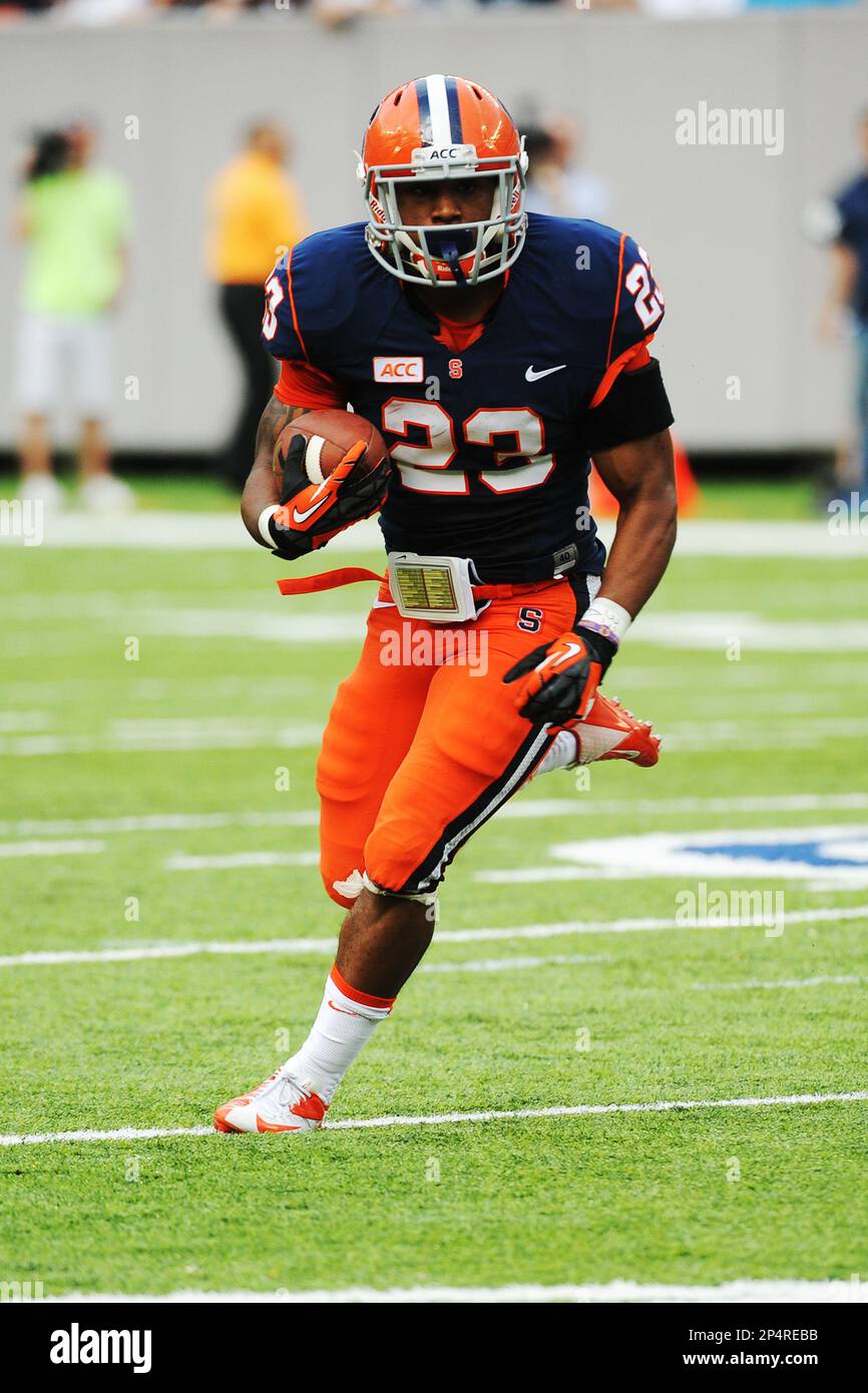 University of Syracuse Orangemen running back Prince-Tyson Gulley (23 ...
