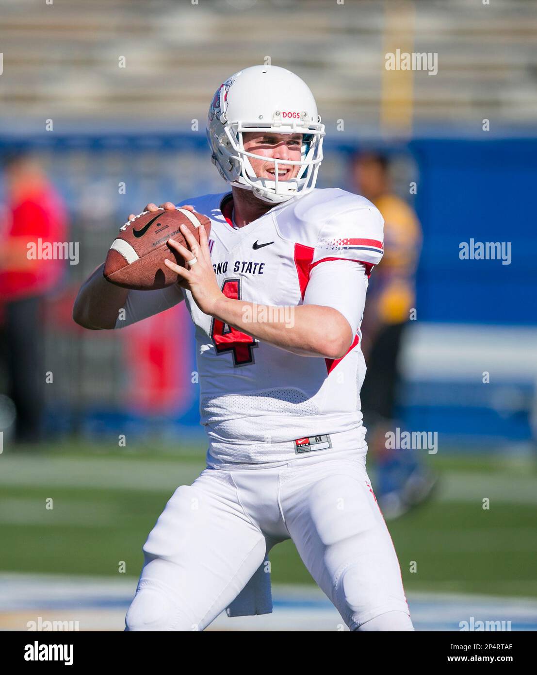 November 29, 2013: Fresno State Bulldogs quarterback Derek Carr (4 ...