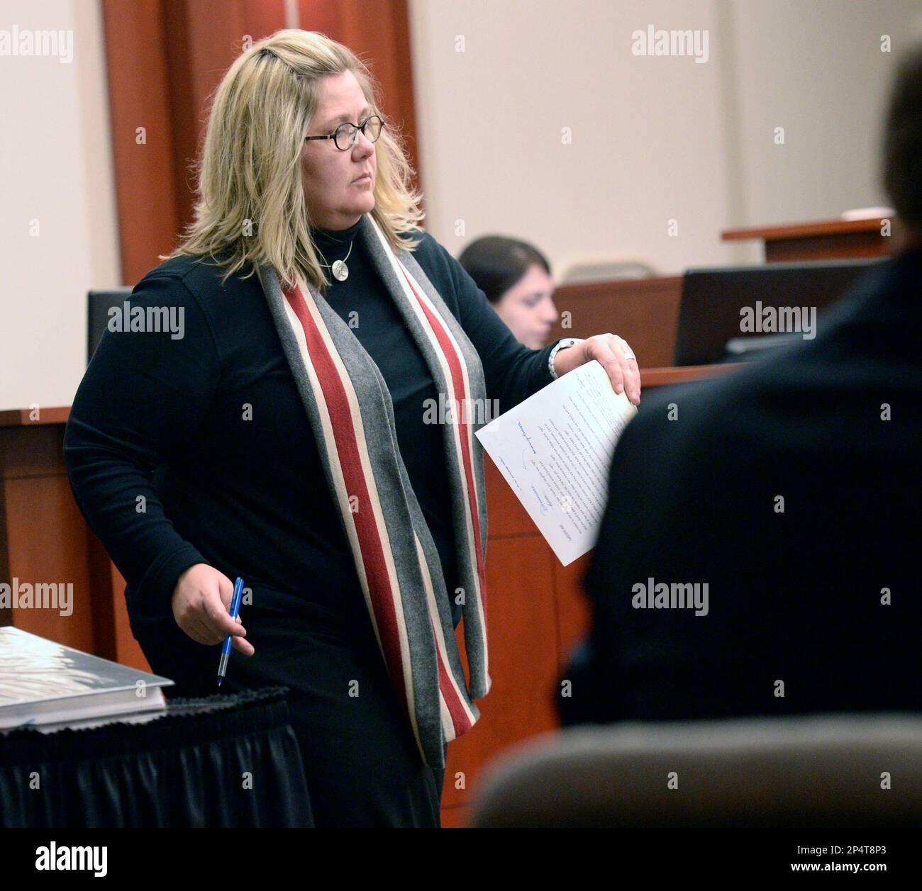 Esar Met's defense lawyer Denise Porter cross examines Cartoon Wah ...