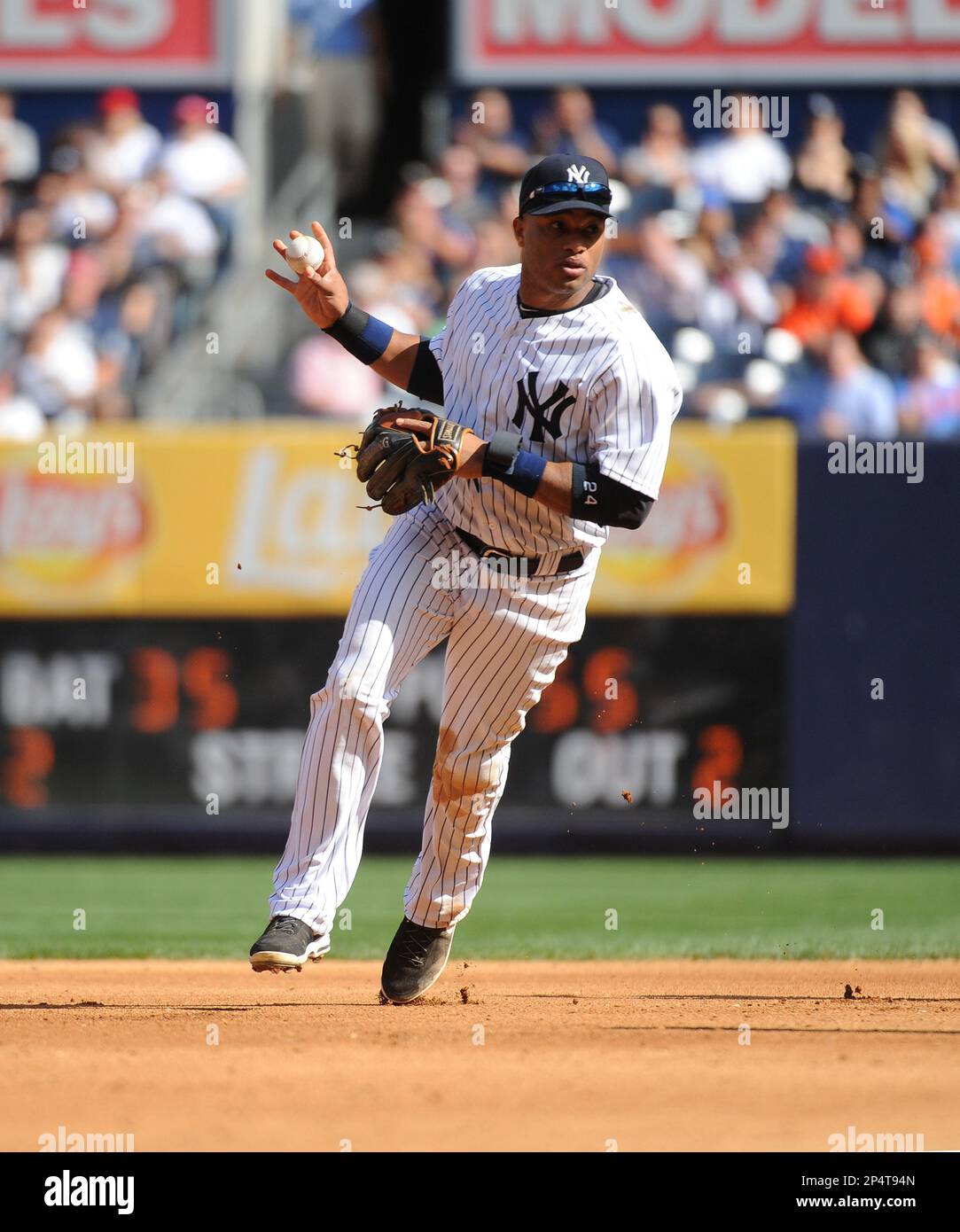 New York Yankees infielder Robinson Cano(19) during game against the ...