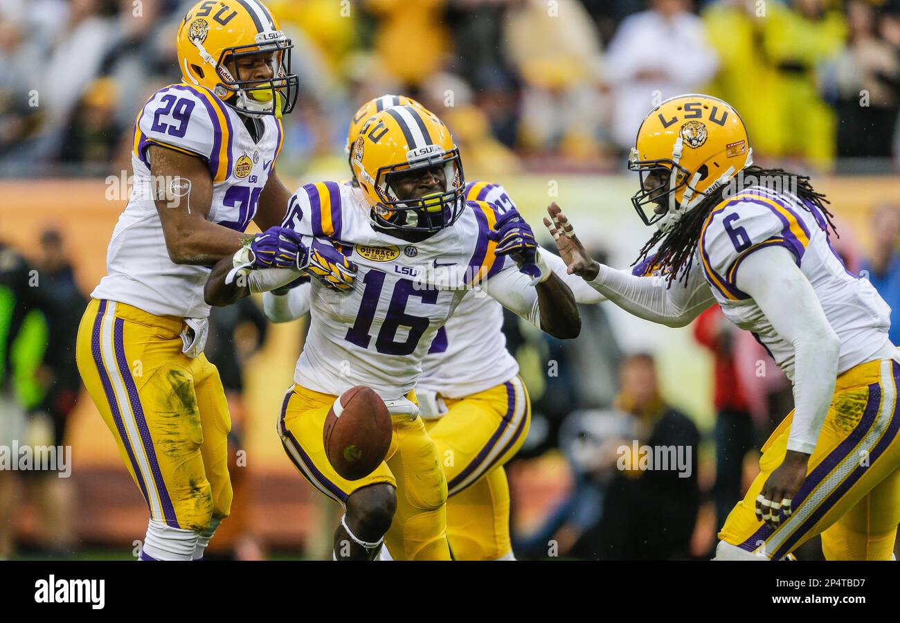 LSU Tigers defensive back Tre'Davious White (16) celebrates with LSU ...