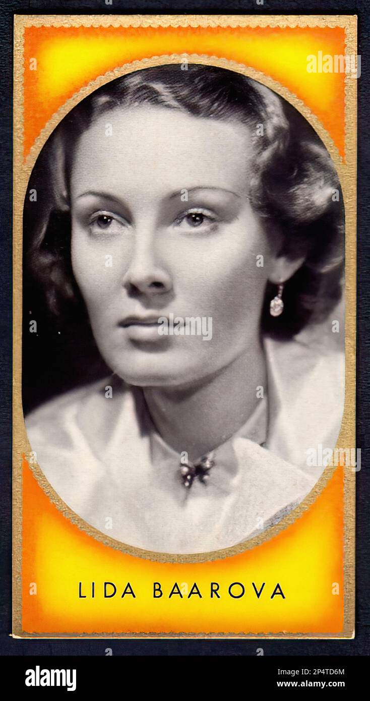 Portrait of actress Lida Baarova - Vintage German Cigarette Card 01 ...