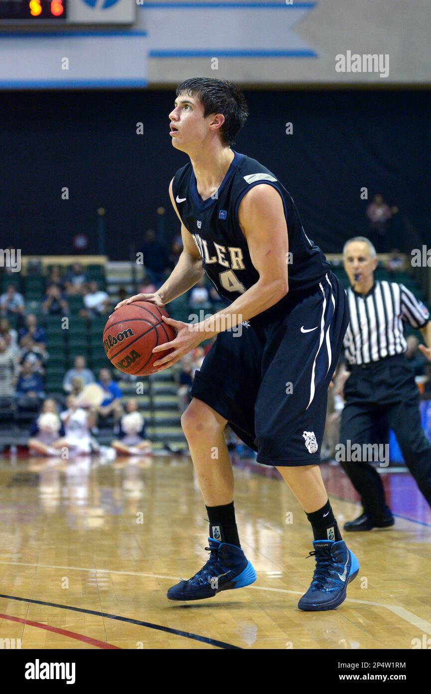Butler guard Kellen Dunham (24) sets to shoot during the first half of ...