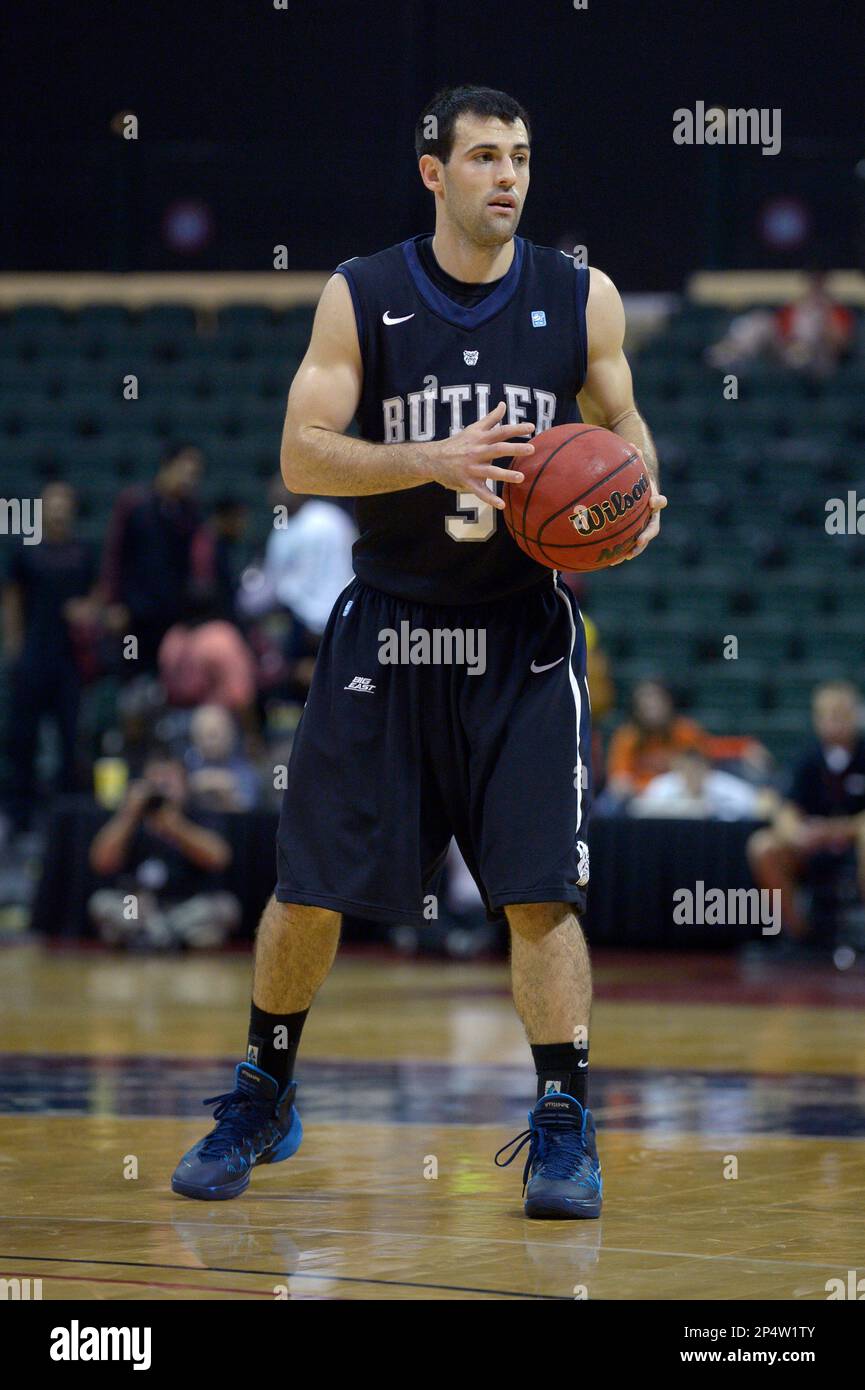 Butler guard Alex Barlow (3) holds the ball during the first half of an ...