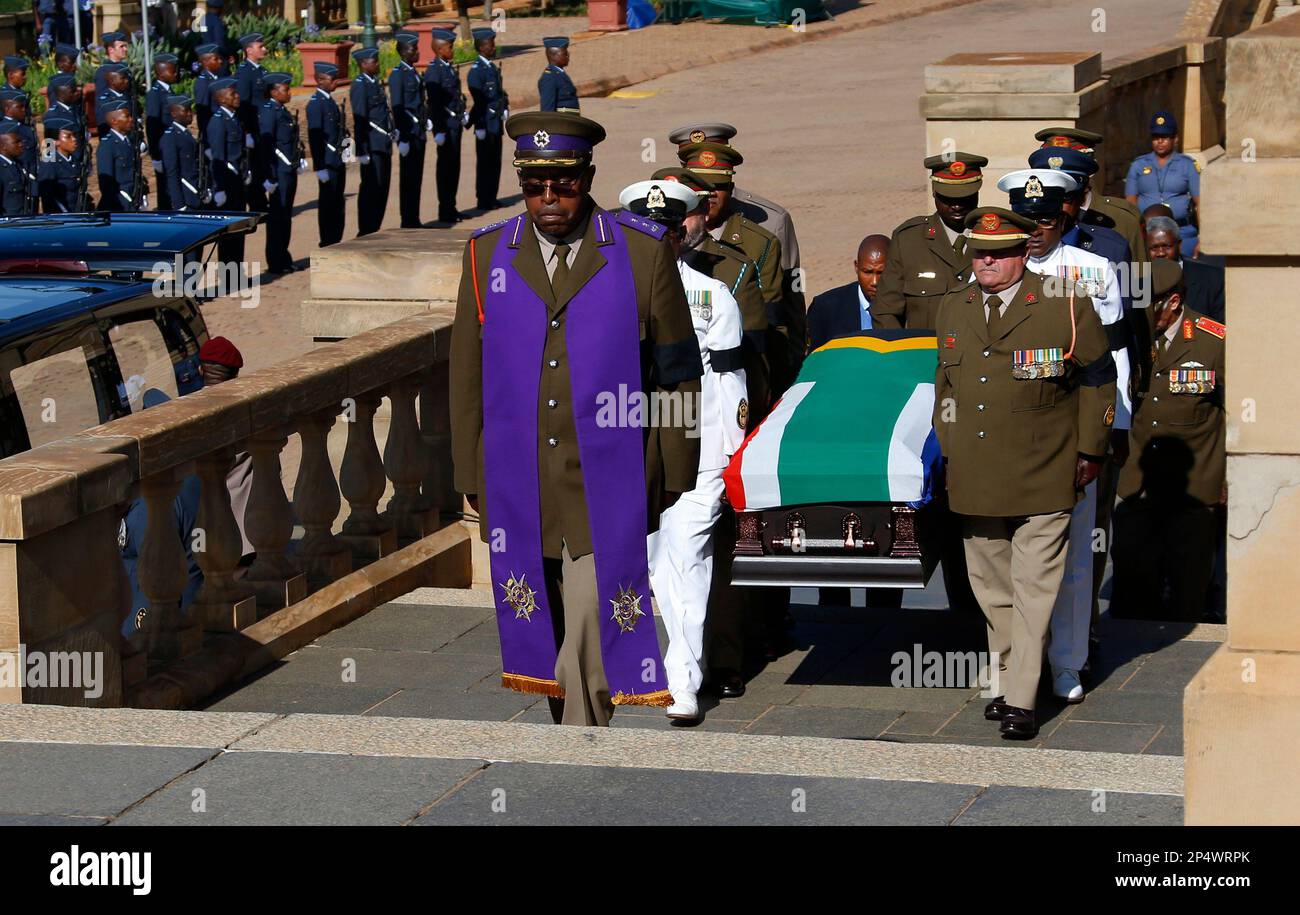 The casket of former South African President Nelson Mandela arrives at ...
