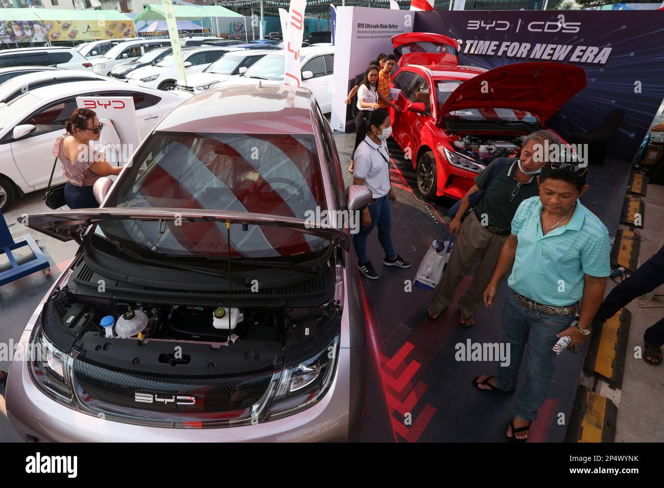 Byd electric cars hi-res stock photography and images - Alamy