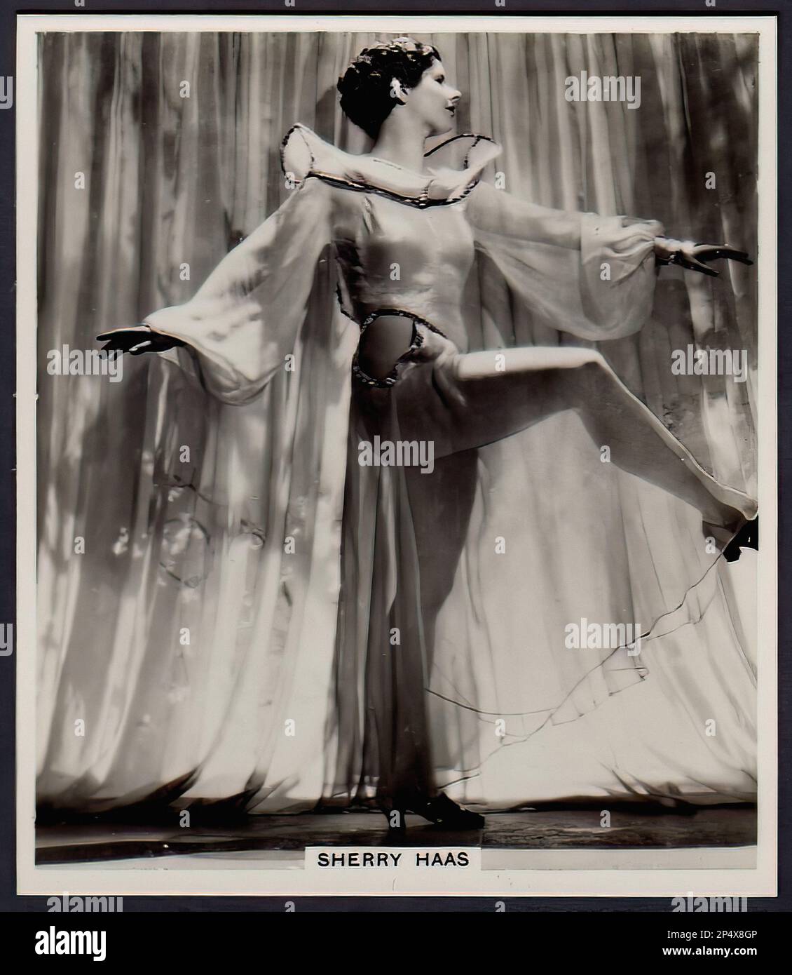 Portrait of Dancer Sherry Haas - Vintage Cigarette Card Stock Photo - Alamy