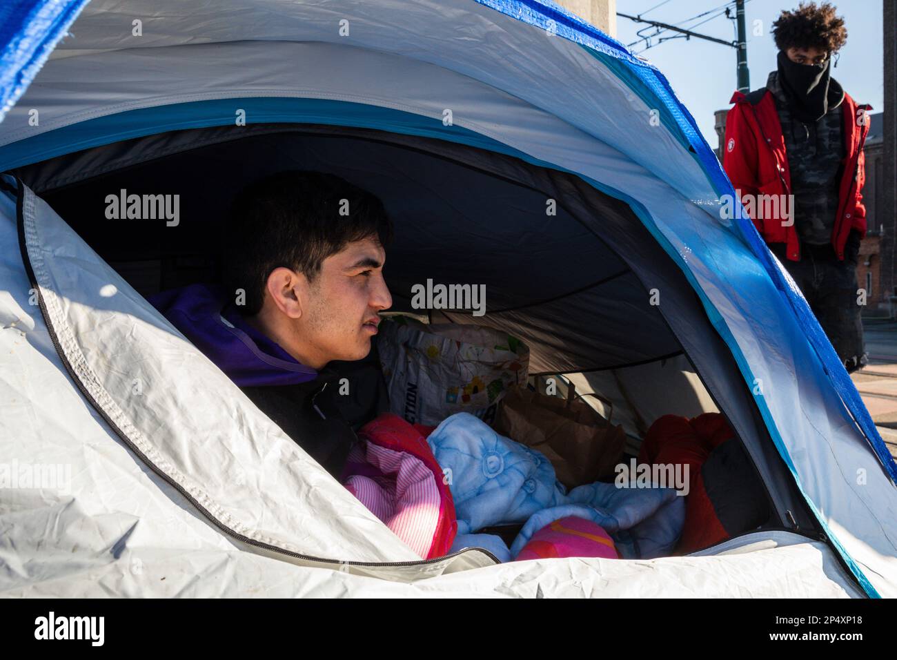 Nicolas Landemard / Le Pictorium - Migrants and tents on the Van Praet ...