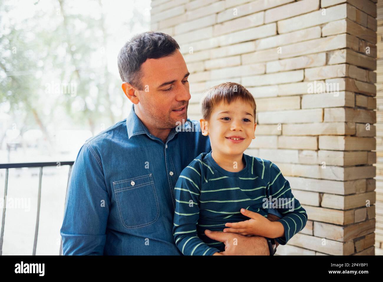 Male father son talk hi-res stock photography and images - Alamy