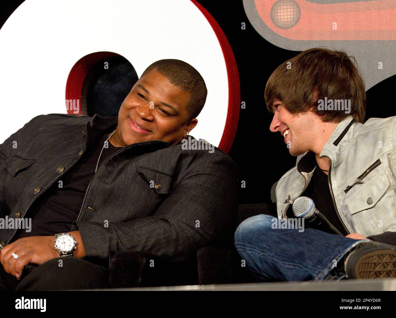 American Idol Season 9 contestants Michael Lynche and Tim Urban during ...