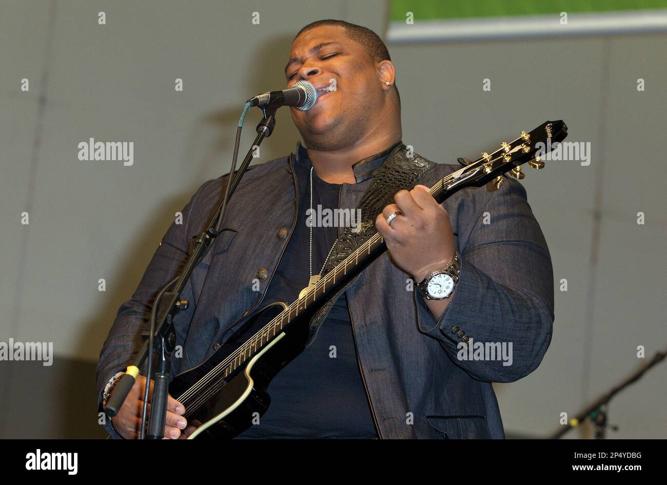 American Idol - Season 9 contestant Michael Lynche performs during the ...