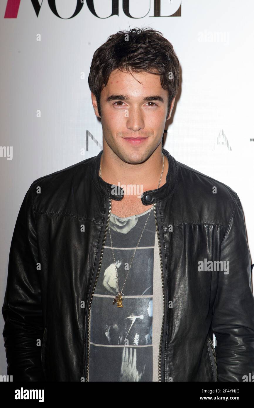 Josh Bowman attends the 9th annual Teen Vogue's Young Hollywood party ...