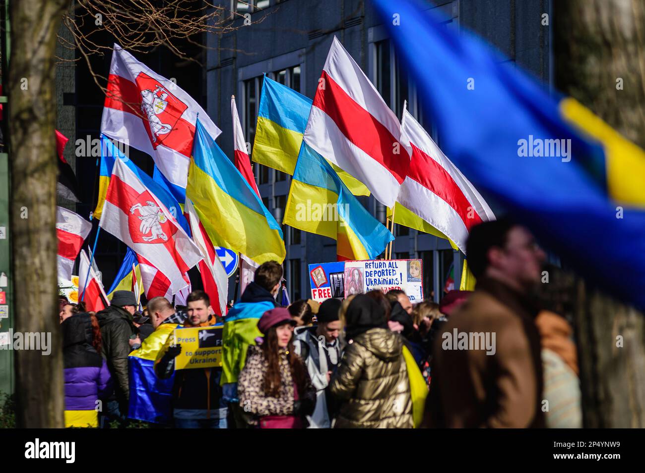 Demonstration against Putin and the war in ukraine in Brussels ...