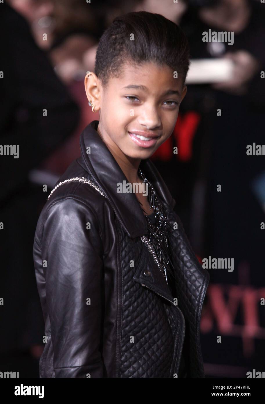 Willow Smith arrives for the premiere of Summit Entertainment's 'The ...