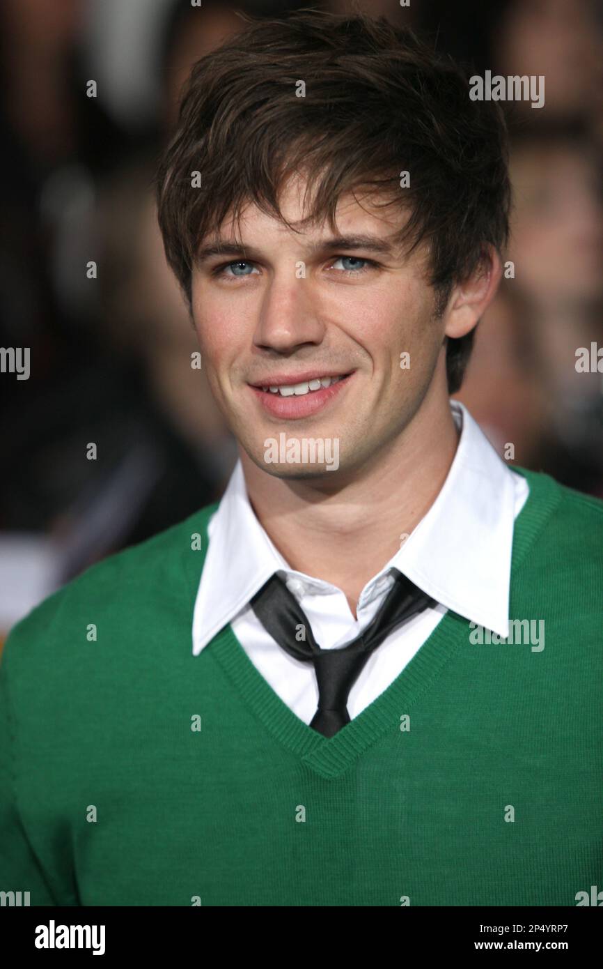 Matt Lanter arrives for the premiere of Summit Entertainment's 'The ...