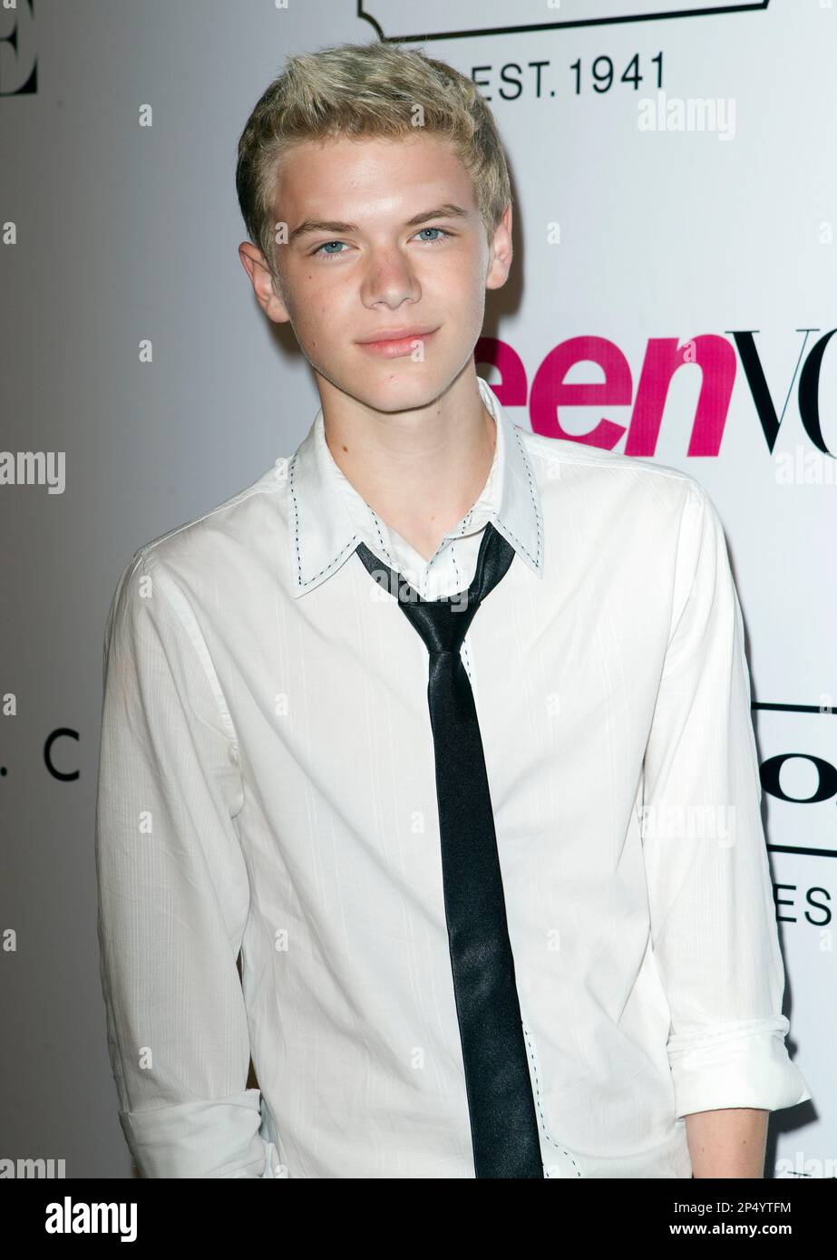 Kenton Duty attends the 9th annual Teen Vogue's Young Hollywood party ...