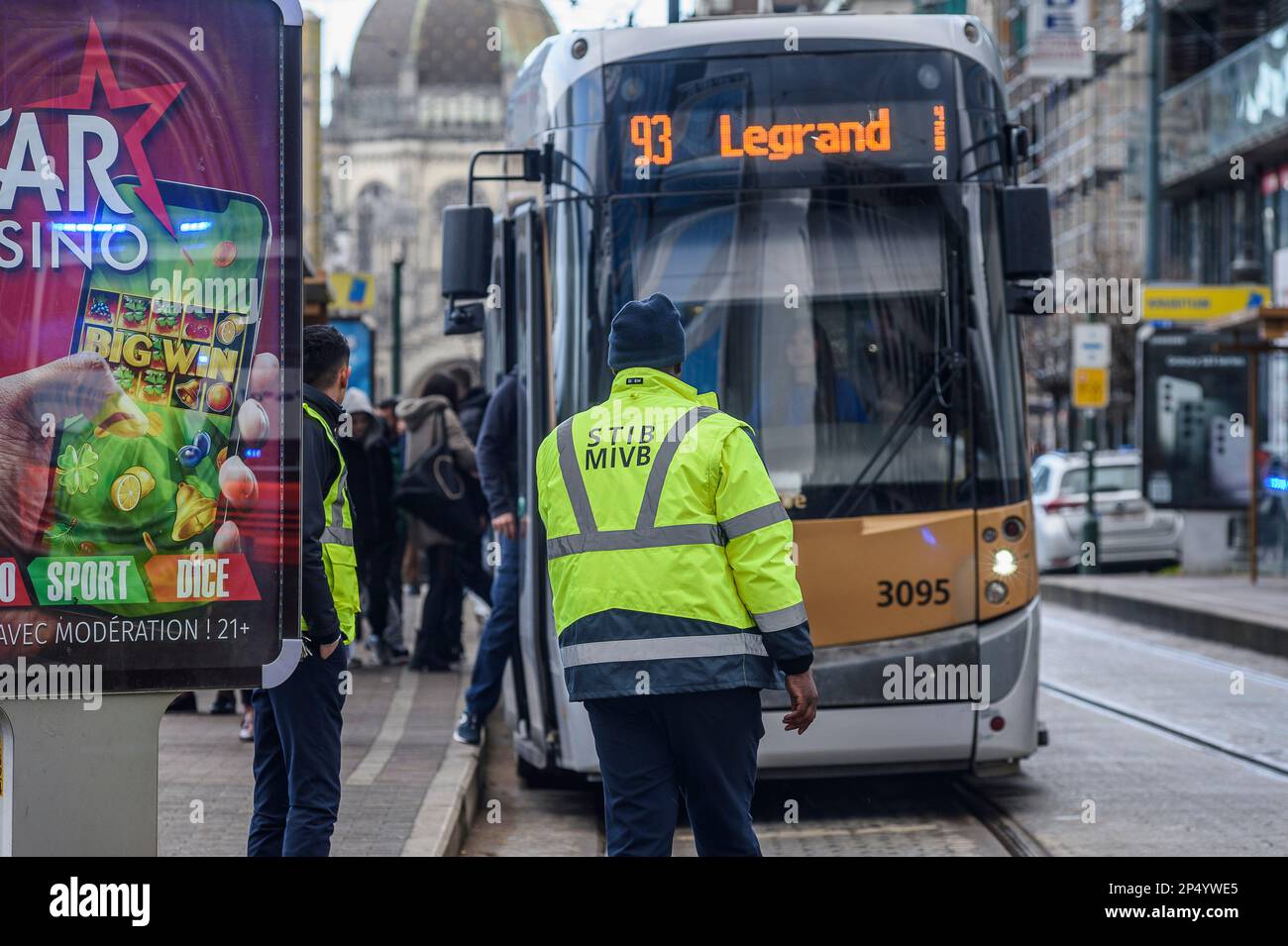 Véhicule de dépannage hi-res stock photography and images - Alamy