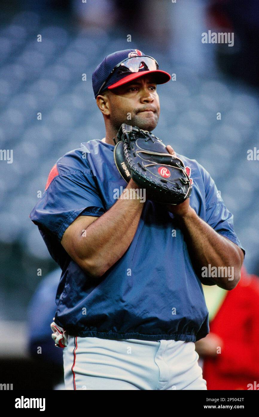 Sandy Alomar jr. of the Cleveland Indians during a game against the ...