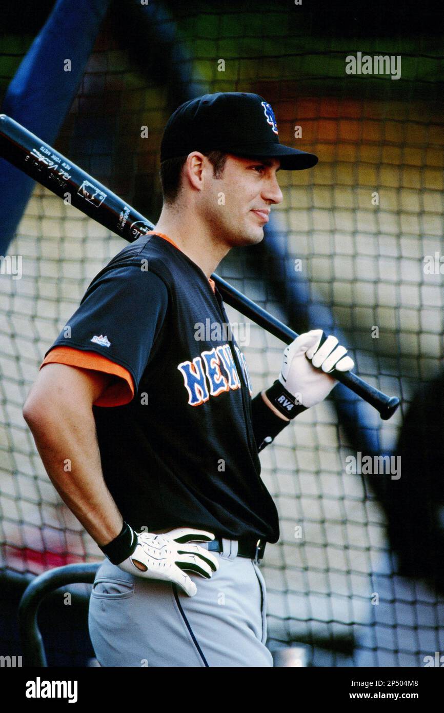 Robin Ventura of the New York Mets during a game against the Los ...
