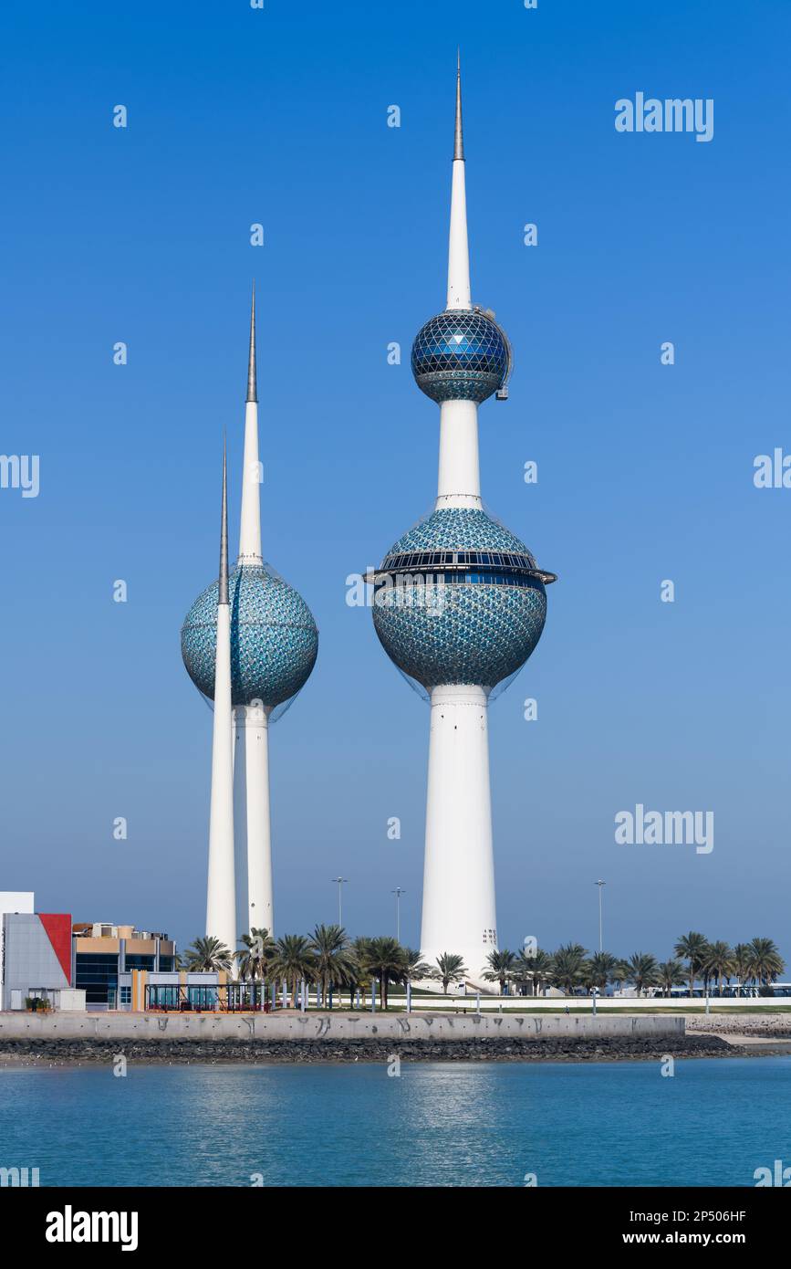 Kuwait Water Towers Kuwait's 300ft Water Towers, Minaret Like In Their