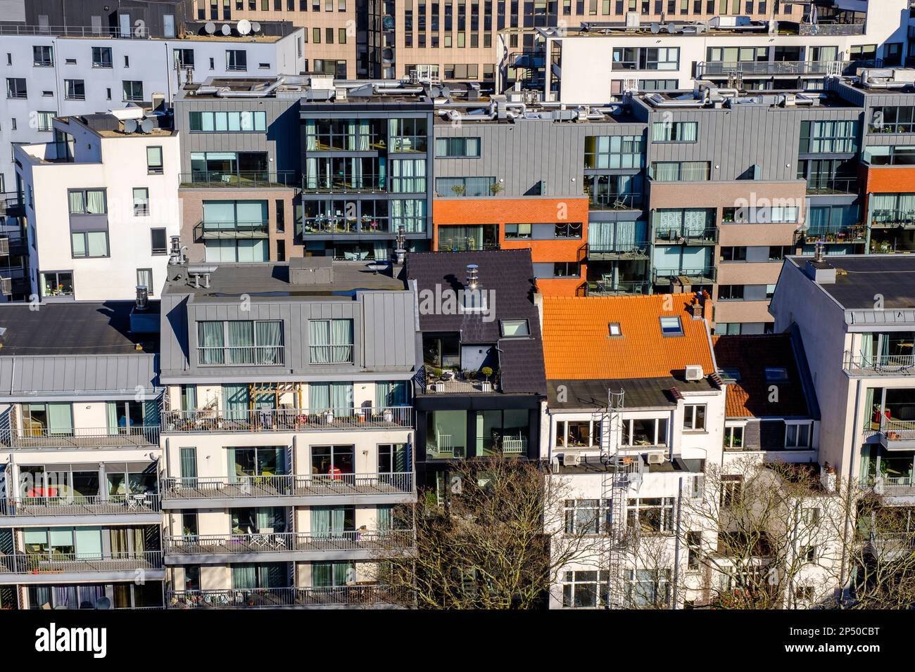 Offices in the buildings around the european institutions and housing ...