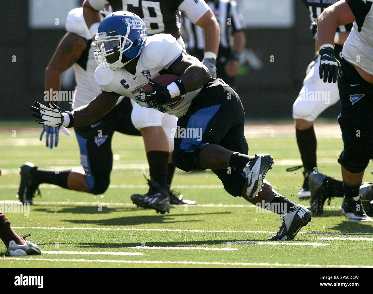 Buffalo Bulls Branden Oliver (32) during a game against the Western ...
