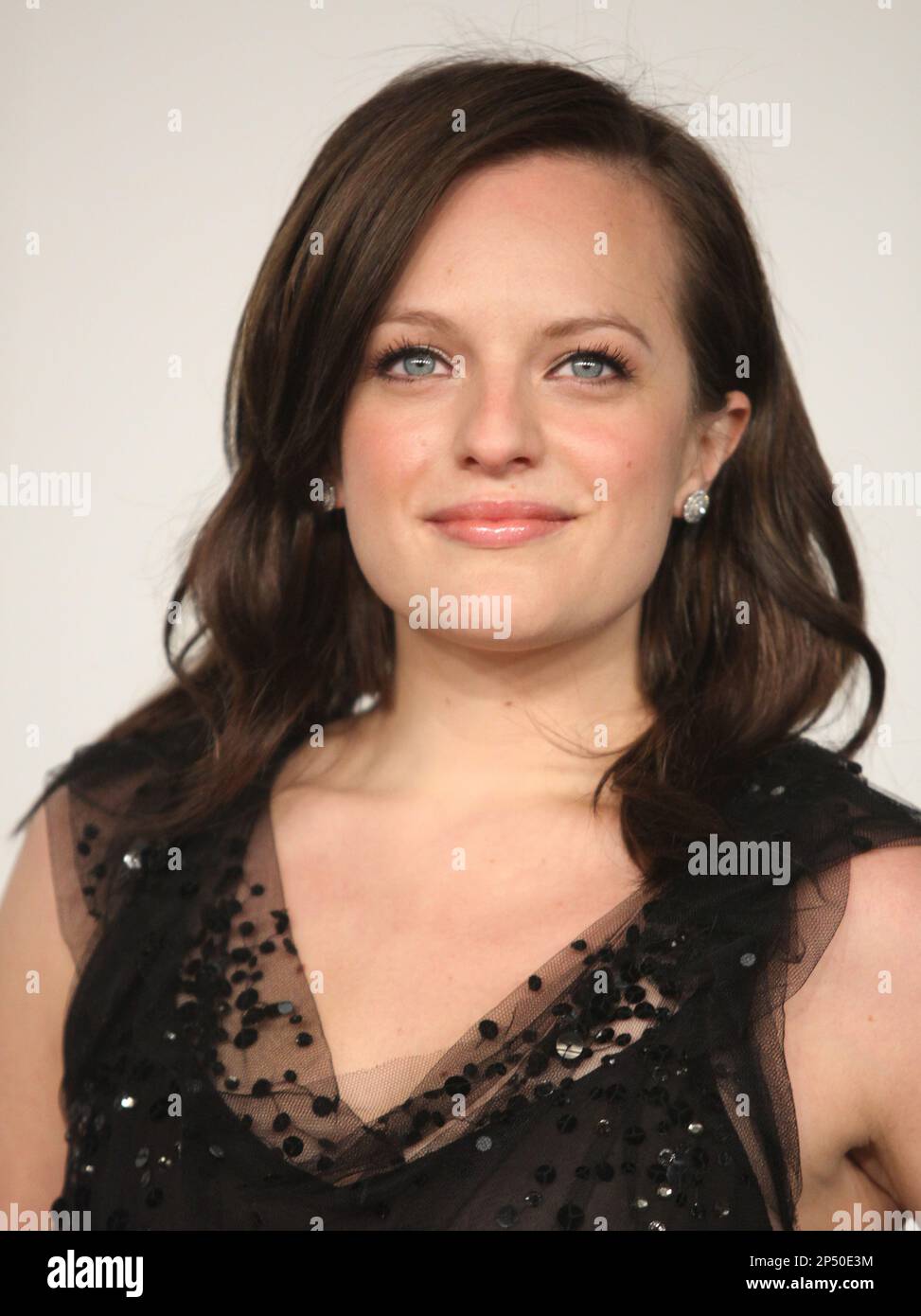 Elisabeth Moss attends LACMA Art + Film Gala Honoring Clint Eastwood ...