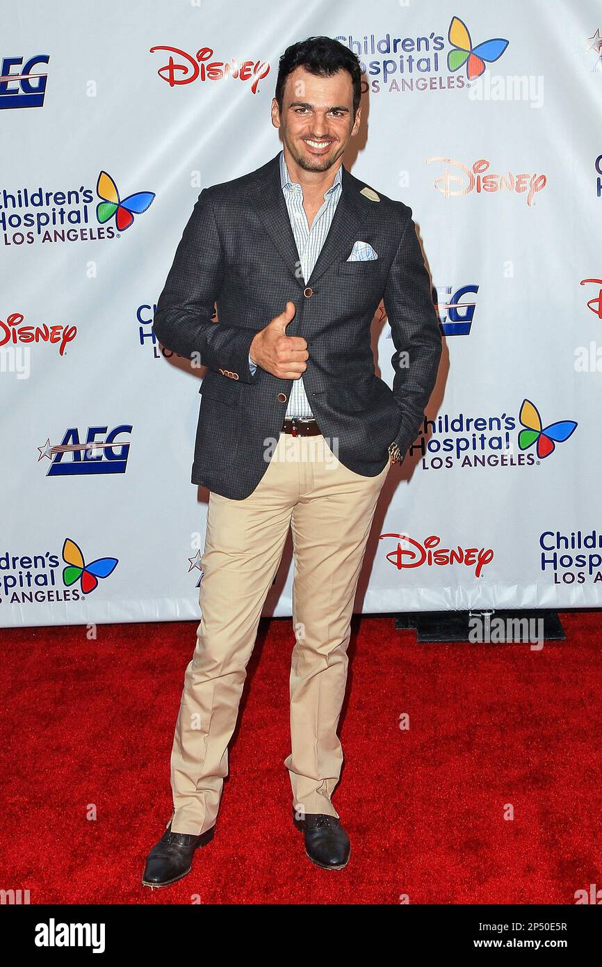 Tony Dovolani attends the Children's Hospital Los Angeles Gala: Noche ...