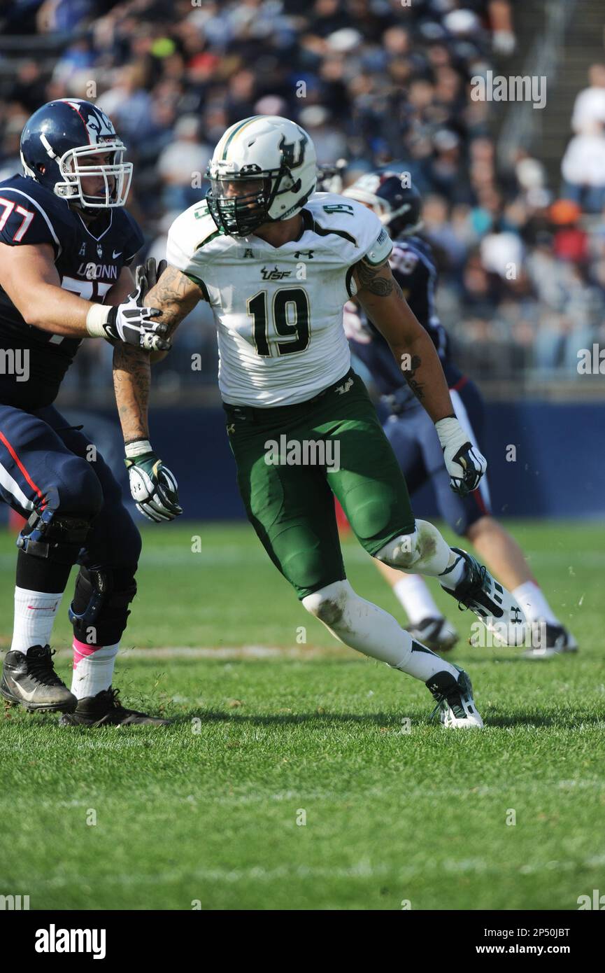 University of South Florida Bulls defensive end Aaron Lynch (19 ...