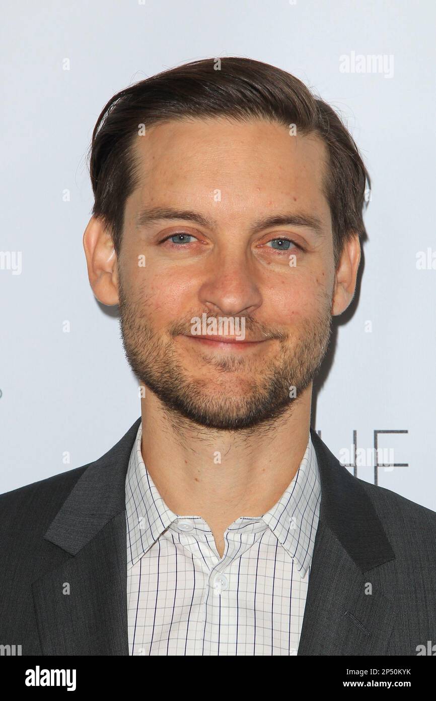 Tobey Maguire attends The Premiere Of RADiUS-TWC's 'The Details' at ...