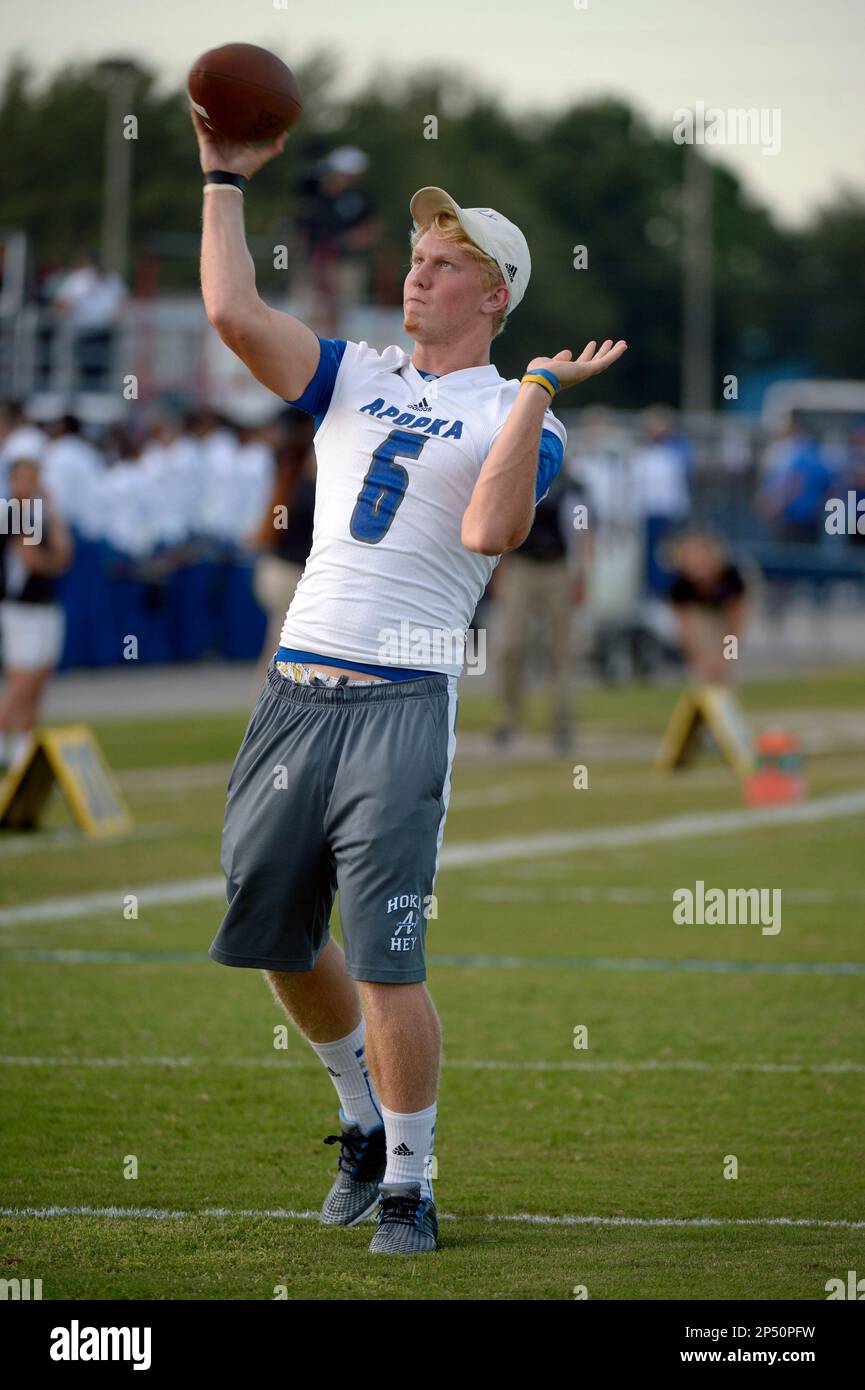 Apopka quarterback Zack Darlington (6) throws during warmups prior to a ...