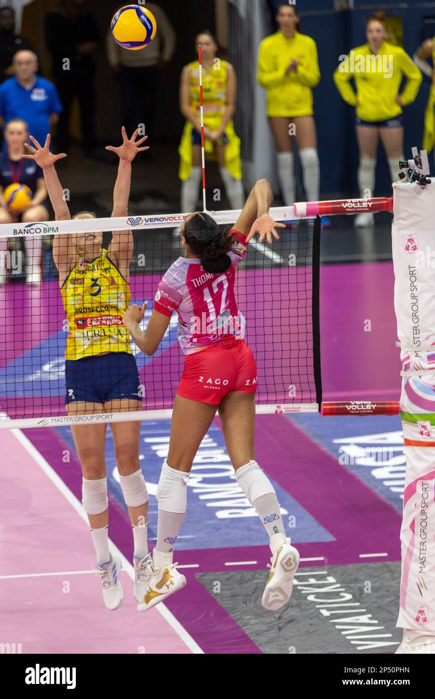 Jordan Thompson (Vero Volley Milano Stock Photo - Alamy