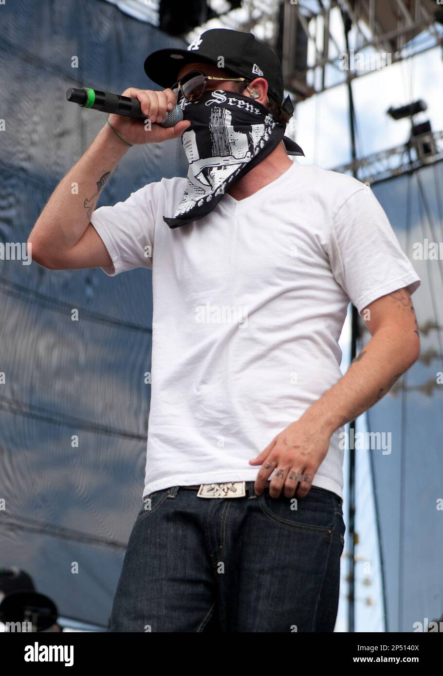 Charlie Scene of Hollywood Undead performs at EPICENTER '09: 'So Cal's ...