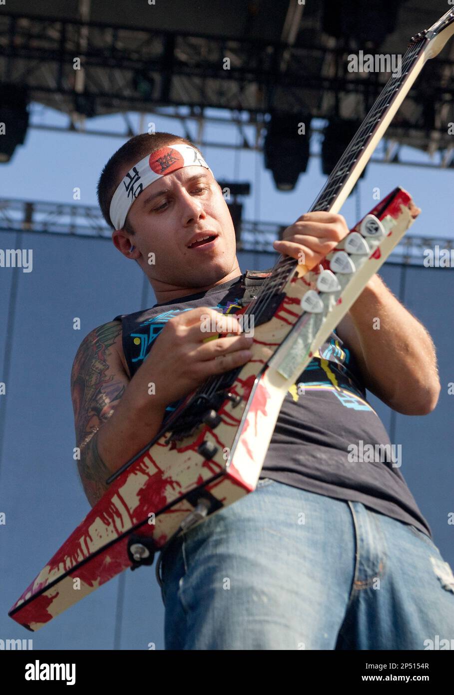Guitarist Dan Jacobs of Atreyu performs at EPICENTER '09: 'So Cal's ...