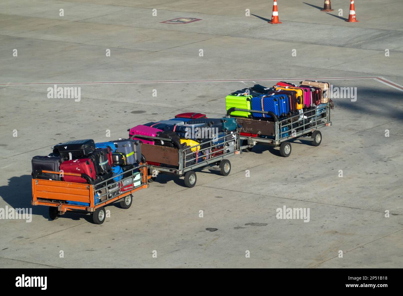 Baggage cart above hi-res stock photography and images - Alamy