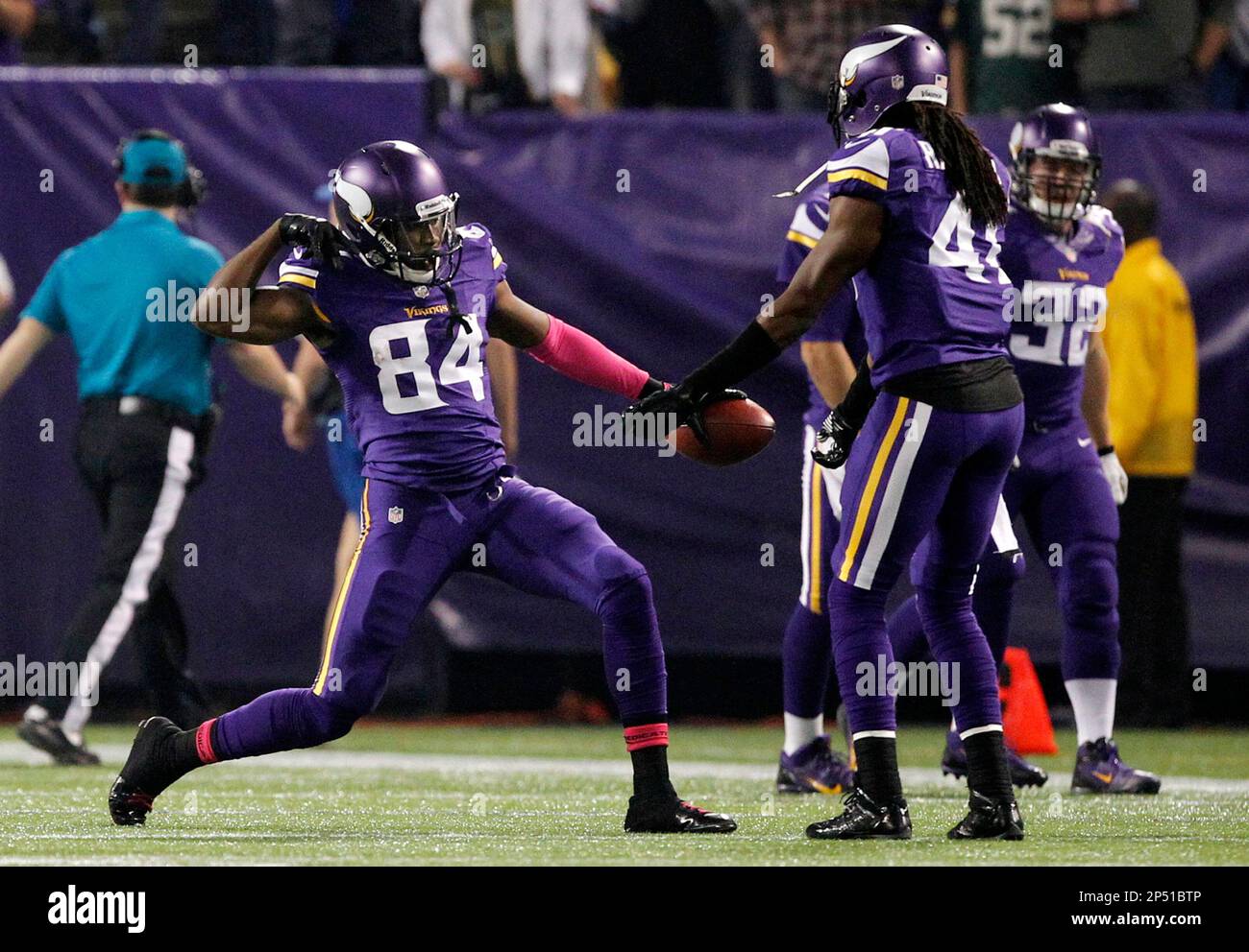 Minnesota Vikings' Cordarrelle Patterson (84) celebrates his opening ...