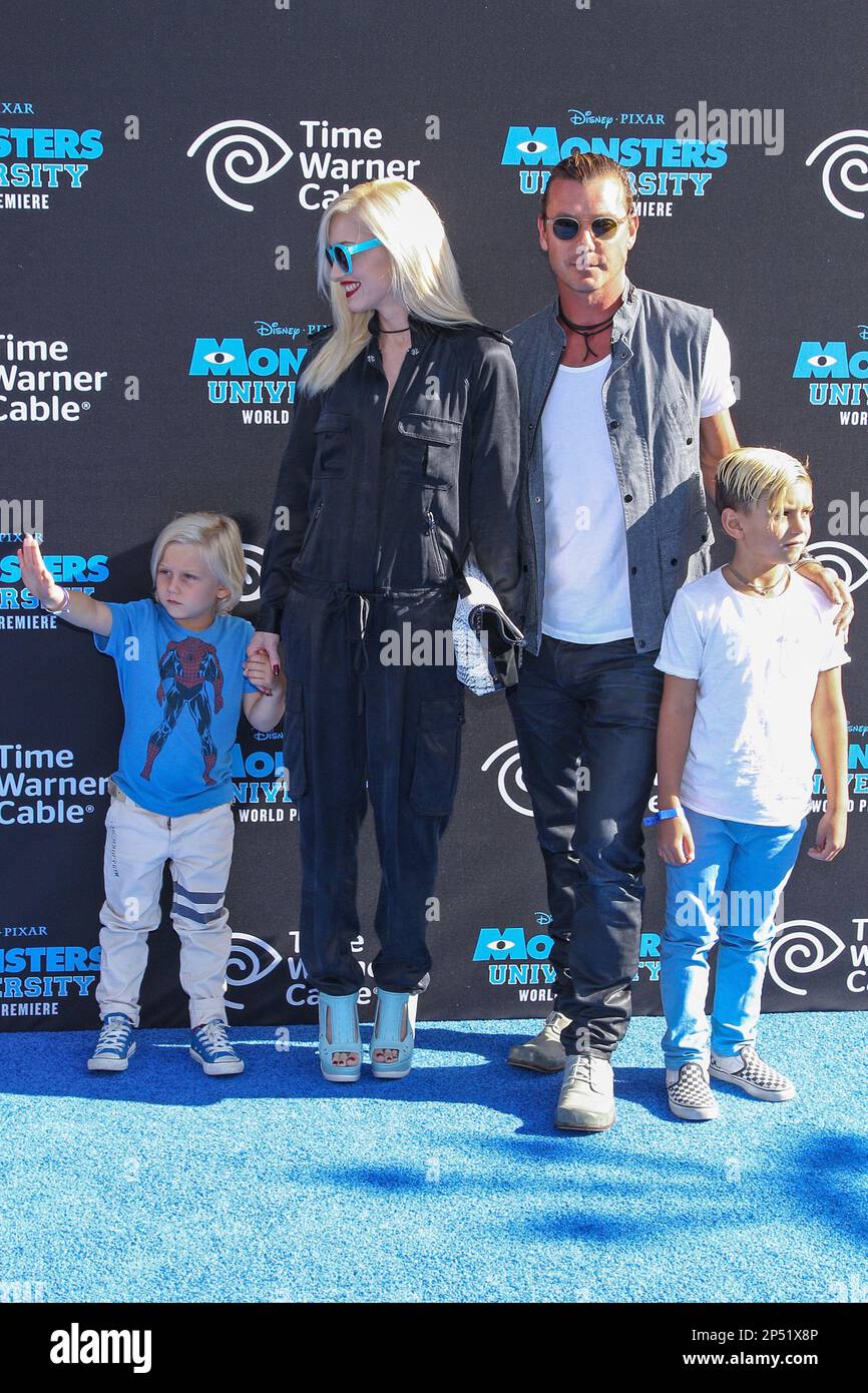 Recording artist Gwen Stefani, husband/recording artist Gavin Rossdale ...