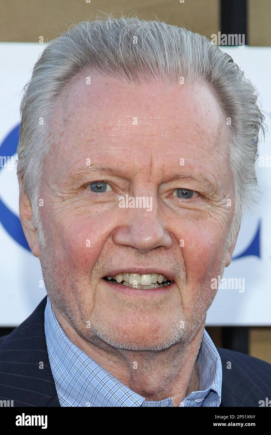 Actor Jon Voight attends the CW, CBS and Showtime 2013 summer TCA party ...