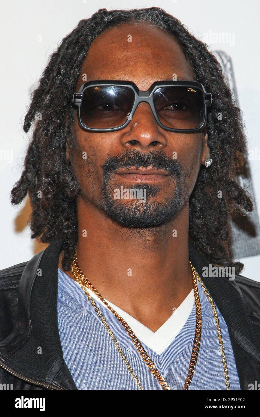 Playmates Carla Howe (L) and Melissa Howe attend the 8th Annual BTE All ...