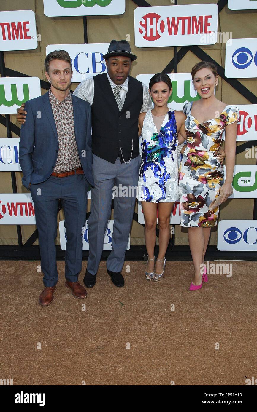 Actors (L-R) Wilson Bethel, Cress Williams, Rachel Bilson, and Kaitlyn ...