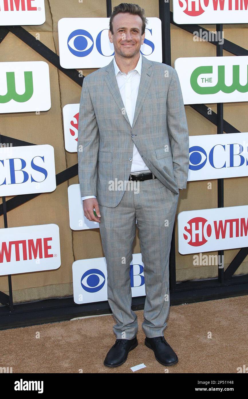 Actor Jason Segel attends the CW, CBS and Showtime 2013 summer TCA ...
