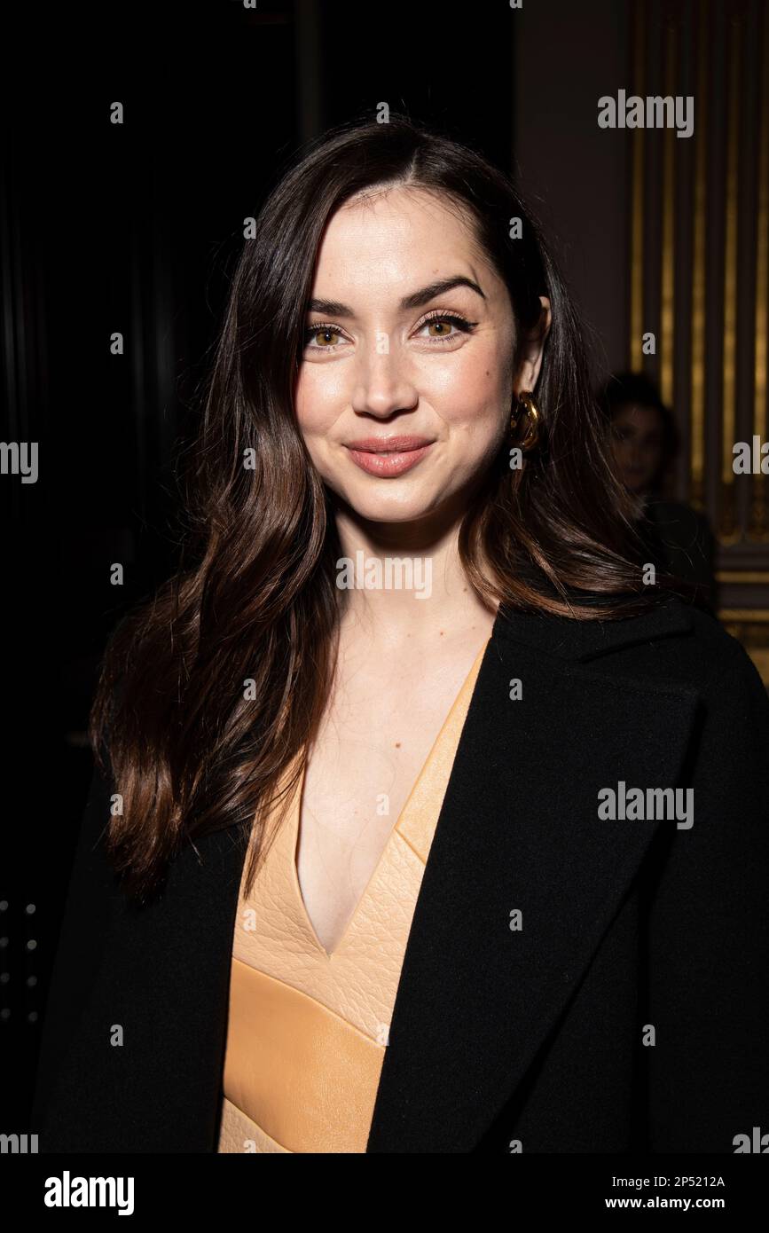 Ana de Armas attends the Louis Vuitton Fall/Winter 2023-2024 ready-to ...