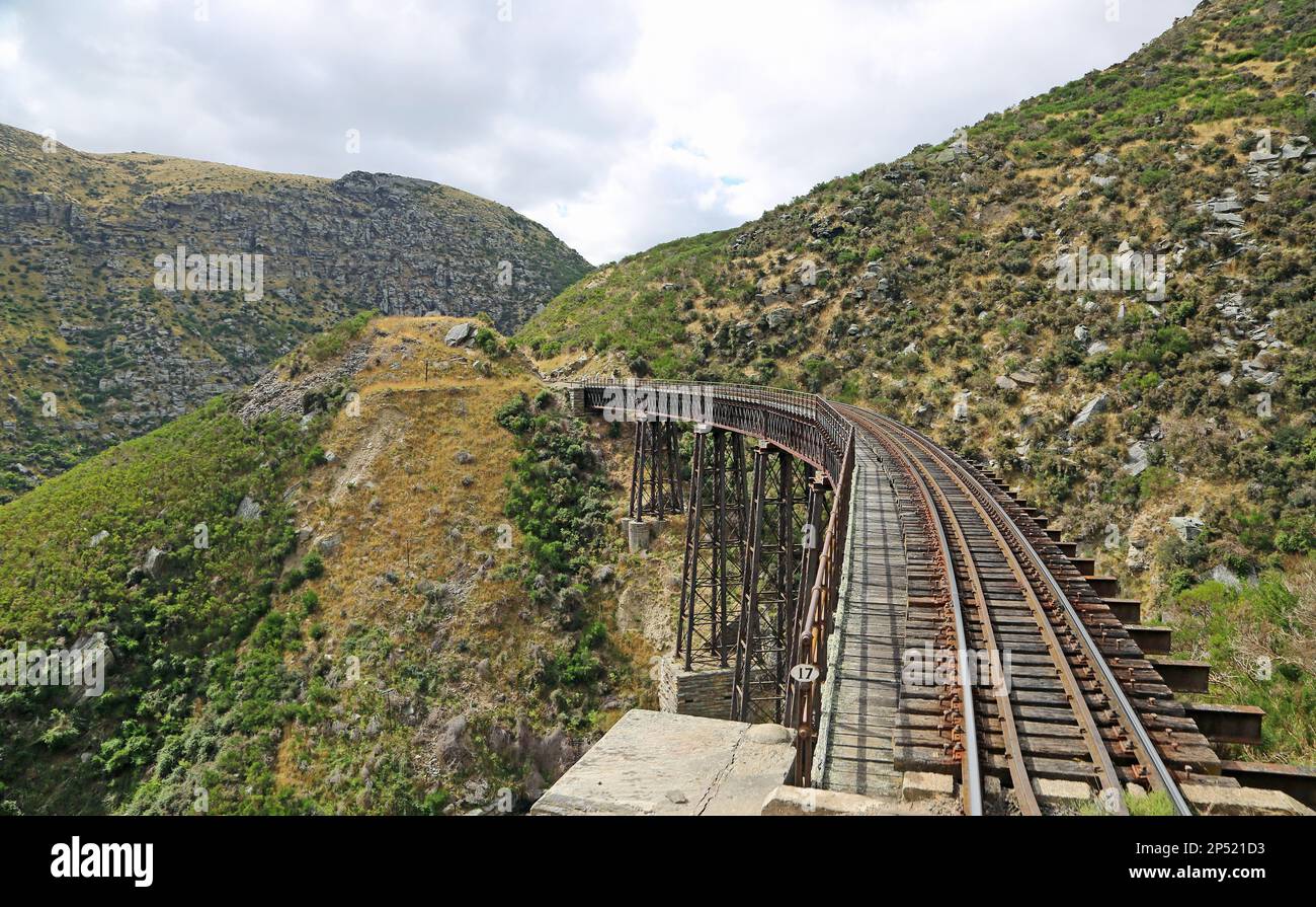Viaduct over Taieri Gorge - New Zealand Stock Photo - Alamy