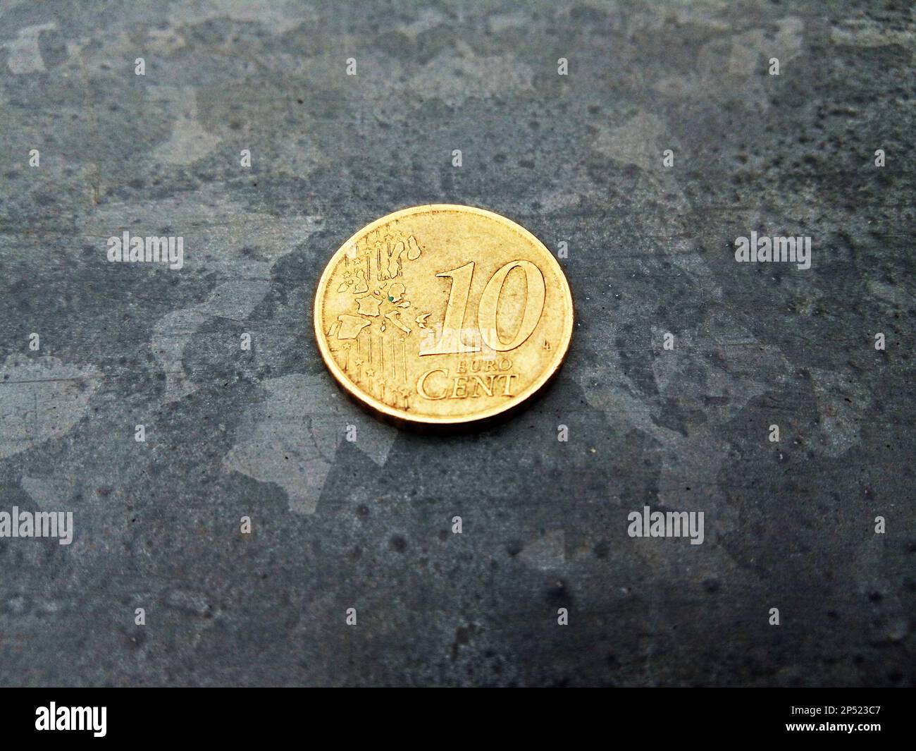 10 euro cent coin hi-res stock photography and images - Alamy